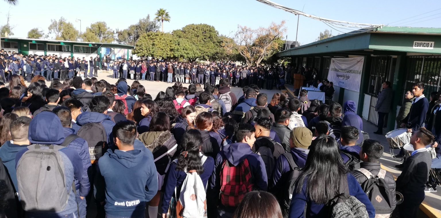 Regresaron a clases alrededor de mil 100 estudiantes del CBTA 146 ...