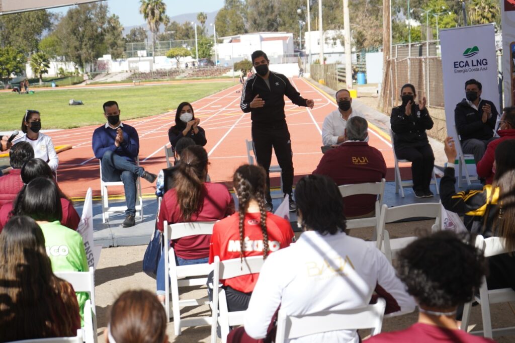 Inauguran pista rehabilitada de la Unidad Deportiva Sullivan - Península BC